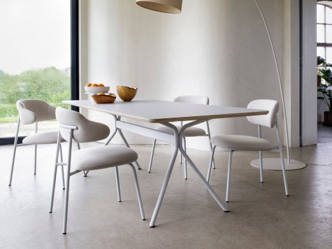 Aloa Chair | UFL Group
