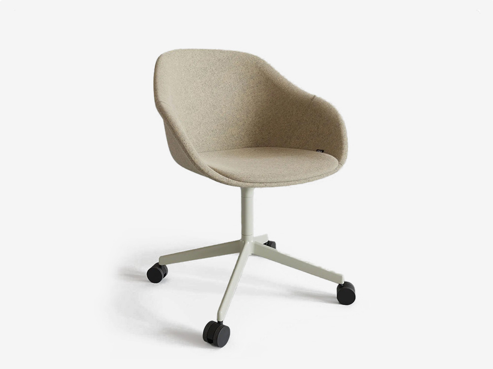 Lore Confident | UFL Group