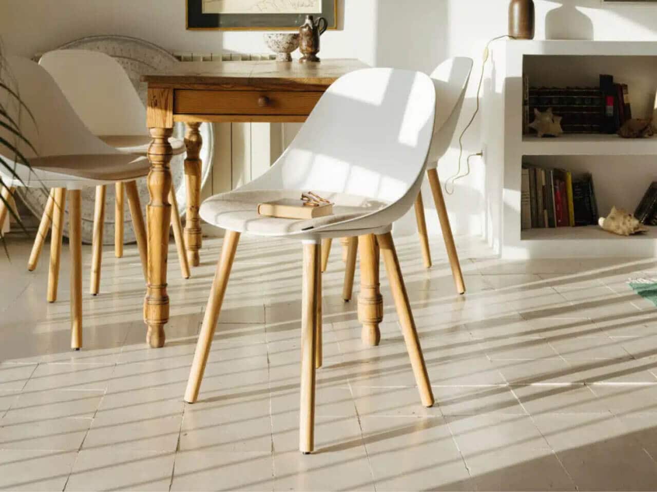 Mate 4-Leg Wood | UFL Group