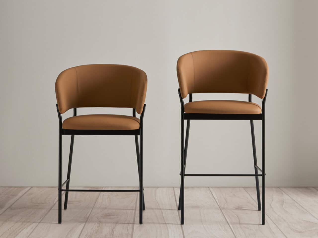 RC Metal Stool | UFL Group