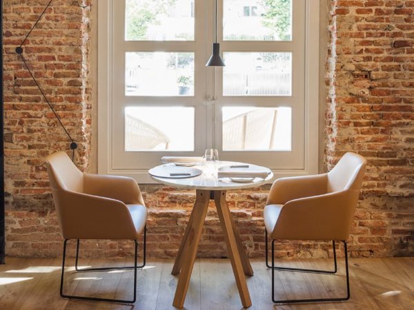 Upholstered | UFL Group