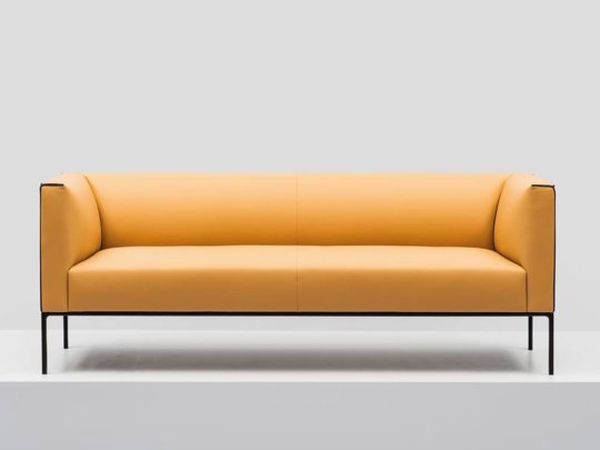 Raglan Sofa | UFL Group