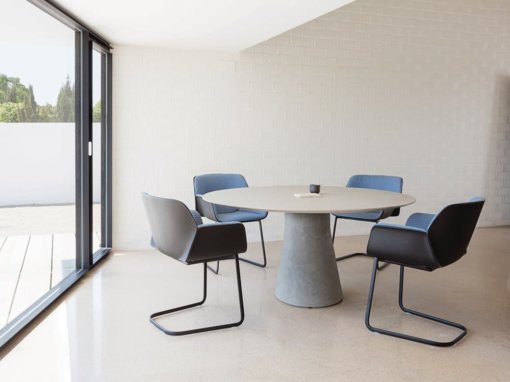 Reverse Table | UFL Group