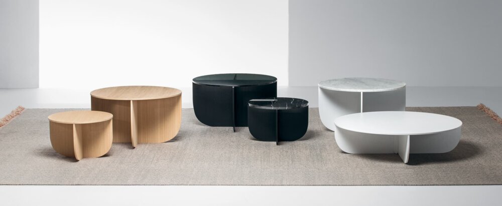 Tables / Desks | UFL Group